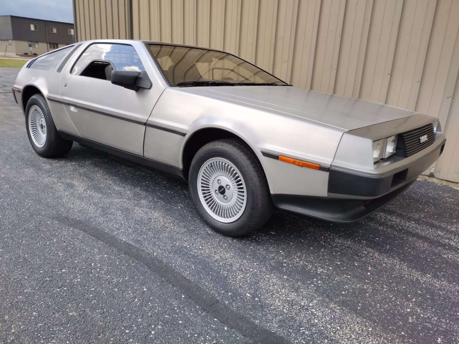 DeLorean vin 06254 - DeLorean Midwest